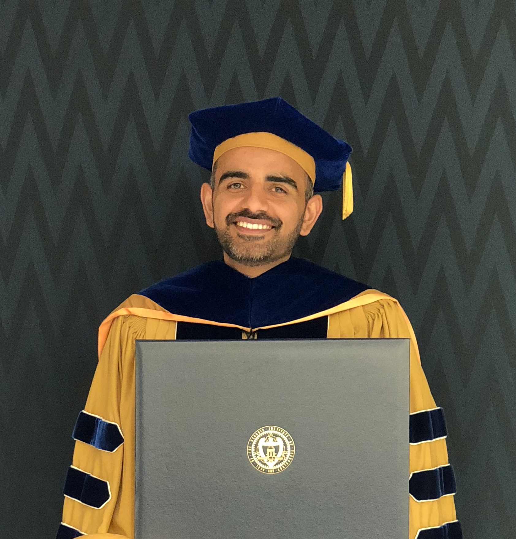 Shafiq Chosen for CSIP Outstanding Research Award | School of Electrical and Computer Engineering